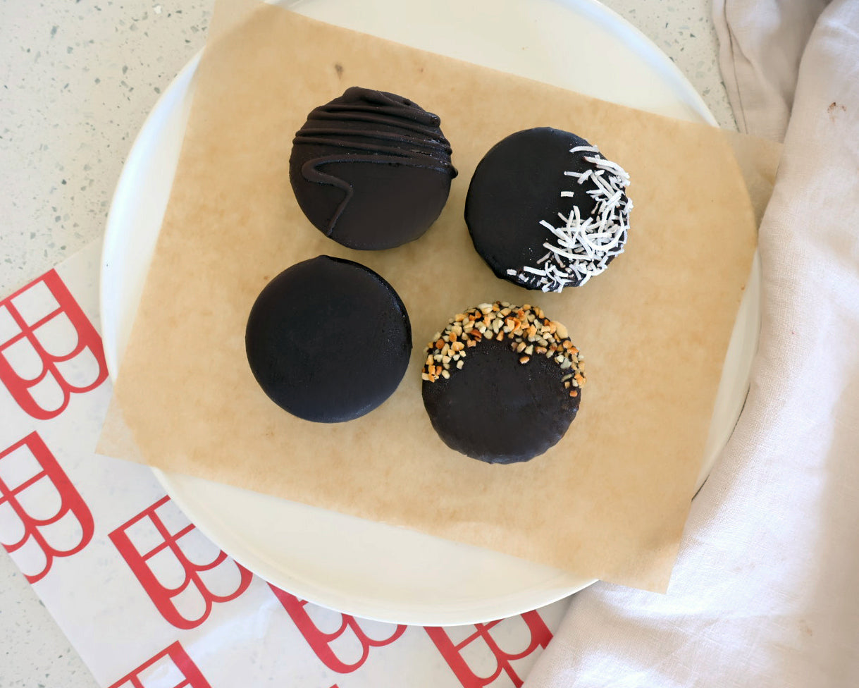 Chocolate Biscuit Mixed Box – Breakfast Babes